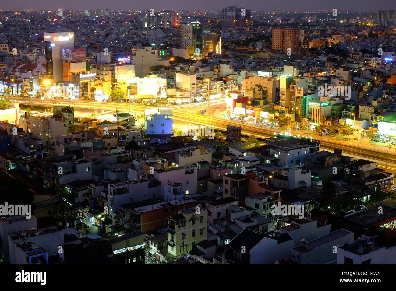Hang Xanh overpass (flyover) in twilight, Ho Chi Minh city, Vietnam Stock Photo - Alamy