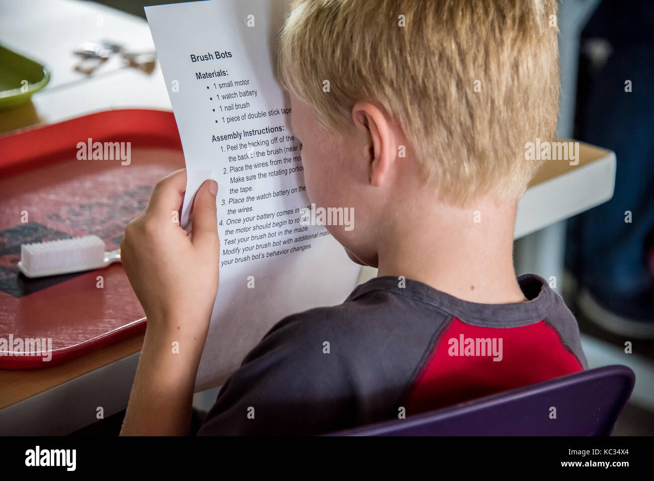 Disabled child hi-res stock photography and images - Alamy