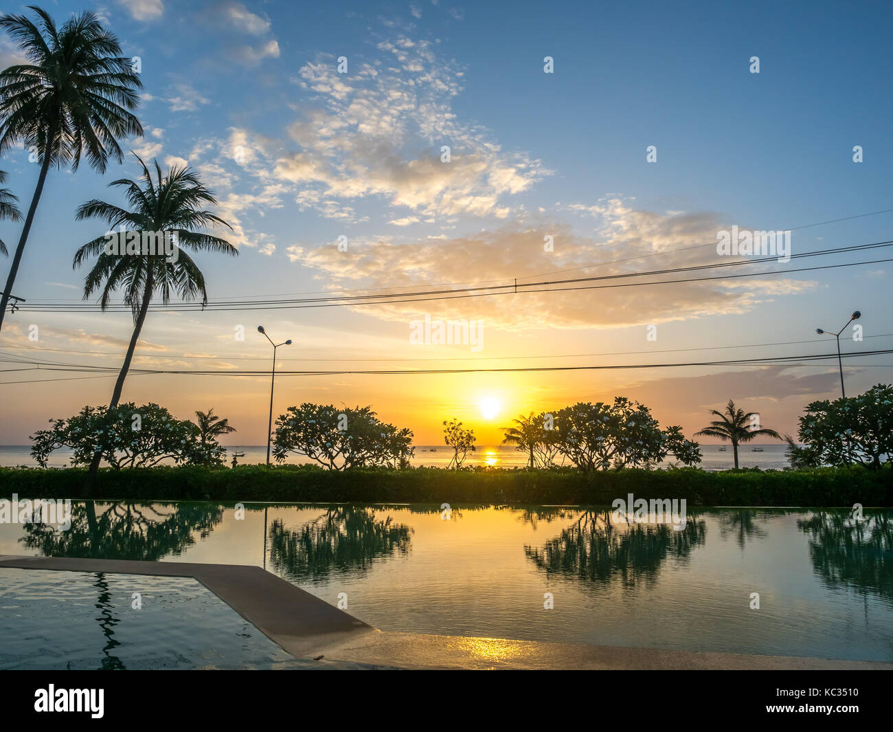 Twilight sunrise sky in morning at sea, view from swimming pool Stock ...