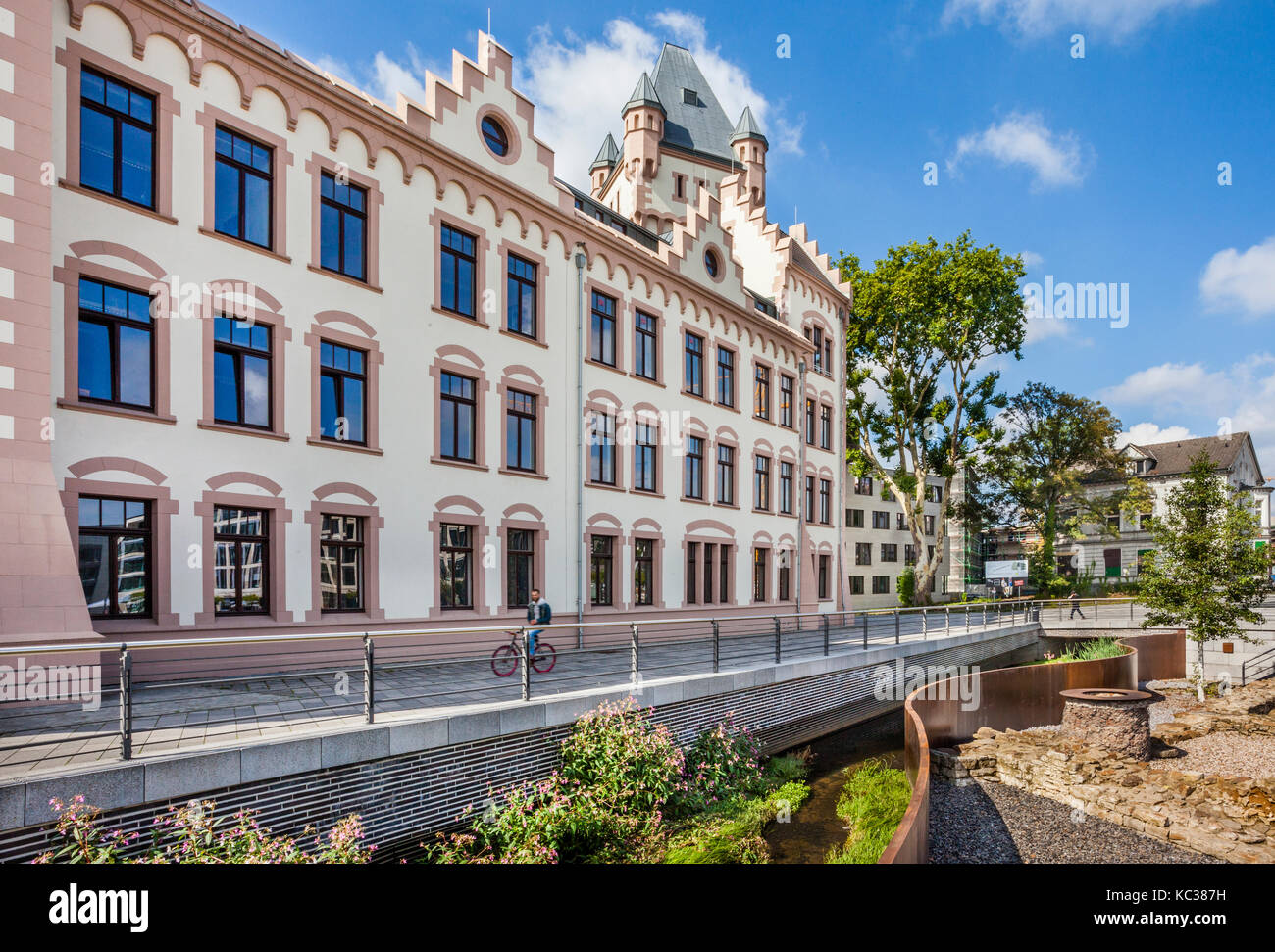 Archeological excavation hi-res stock photography and images - Alamy