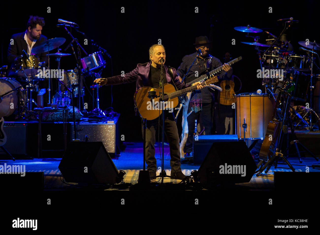 The American singer and songwriter Paul Simon performs a live concert ...