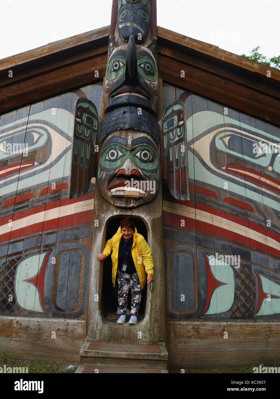 Clan House, Totem Bight State Historical Park, Ketchikan, Alaska, USA ...
