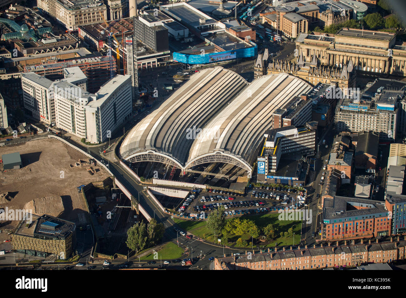 Aerial photo Liverpool Lime Street Station Stock Photo - Alamy