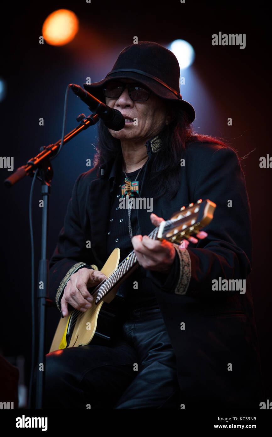 American folk blues festival hi-res stock photography and images - Alamy