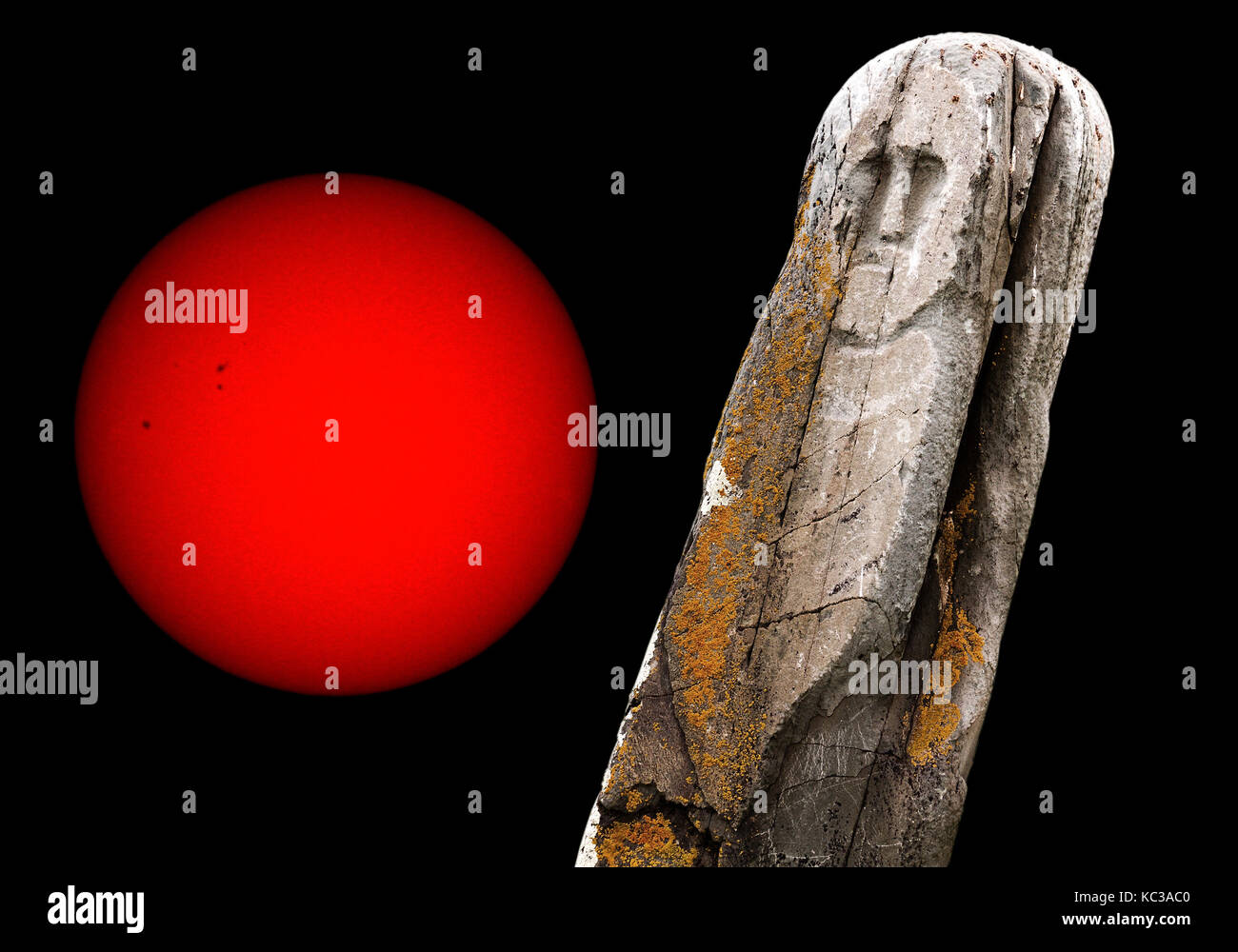 Tribal ritual totem hi-res stock photography and images - Alamy