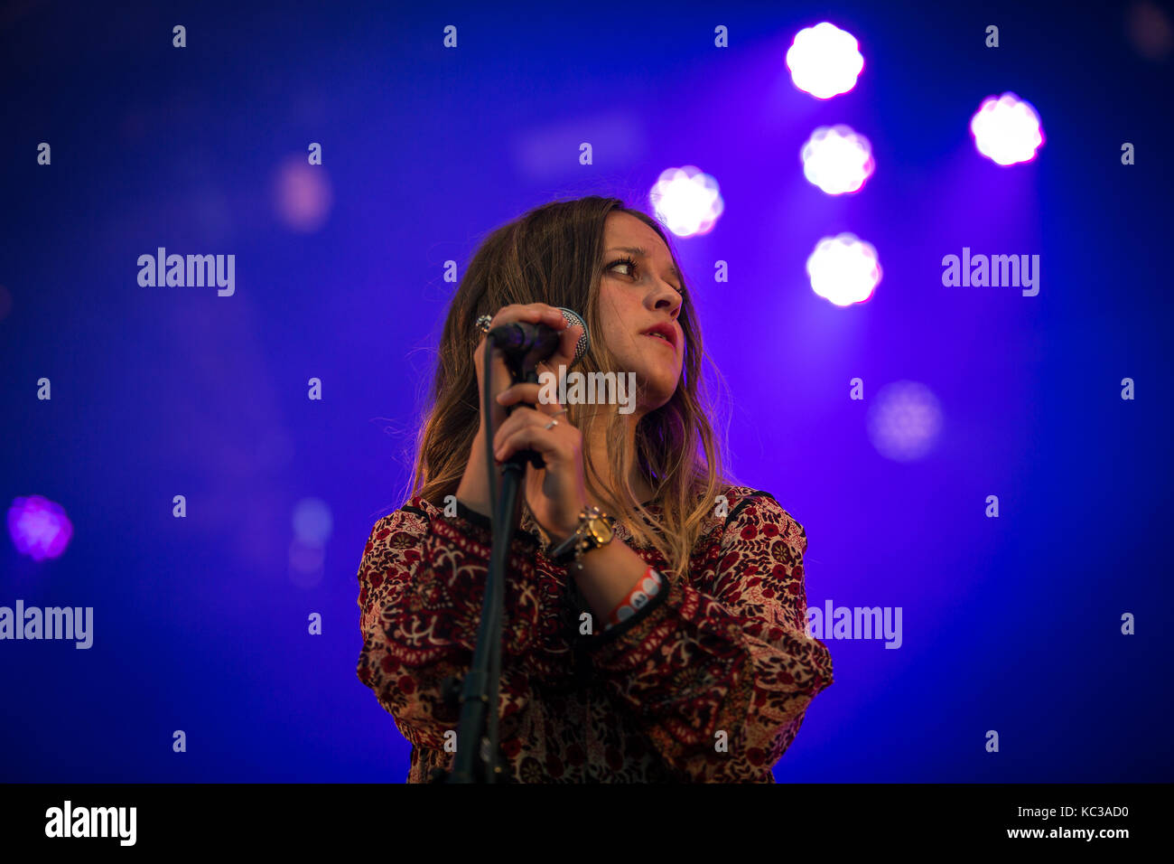 The Norwegian singer, songwriter and multi-instrumentalist Siri Nilsen ...