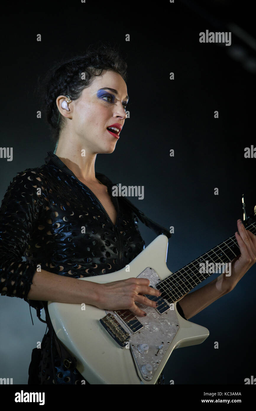 Anne Erin Clark High Resolution Stock Photography and Images - Alamy