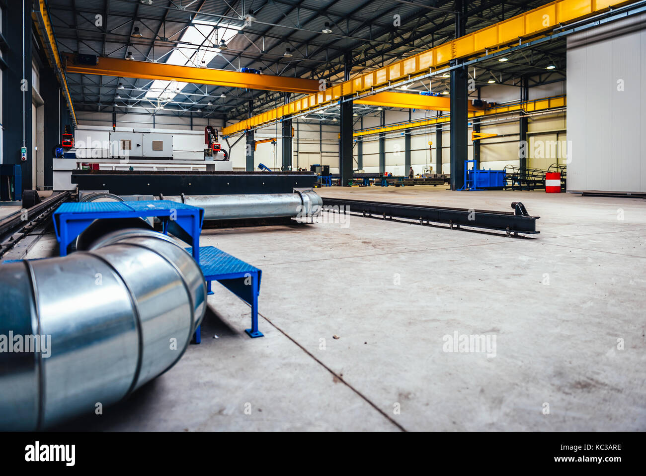 CNC Plasma cutter machine in big metal industrial hall Stock Photo - Alamy
