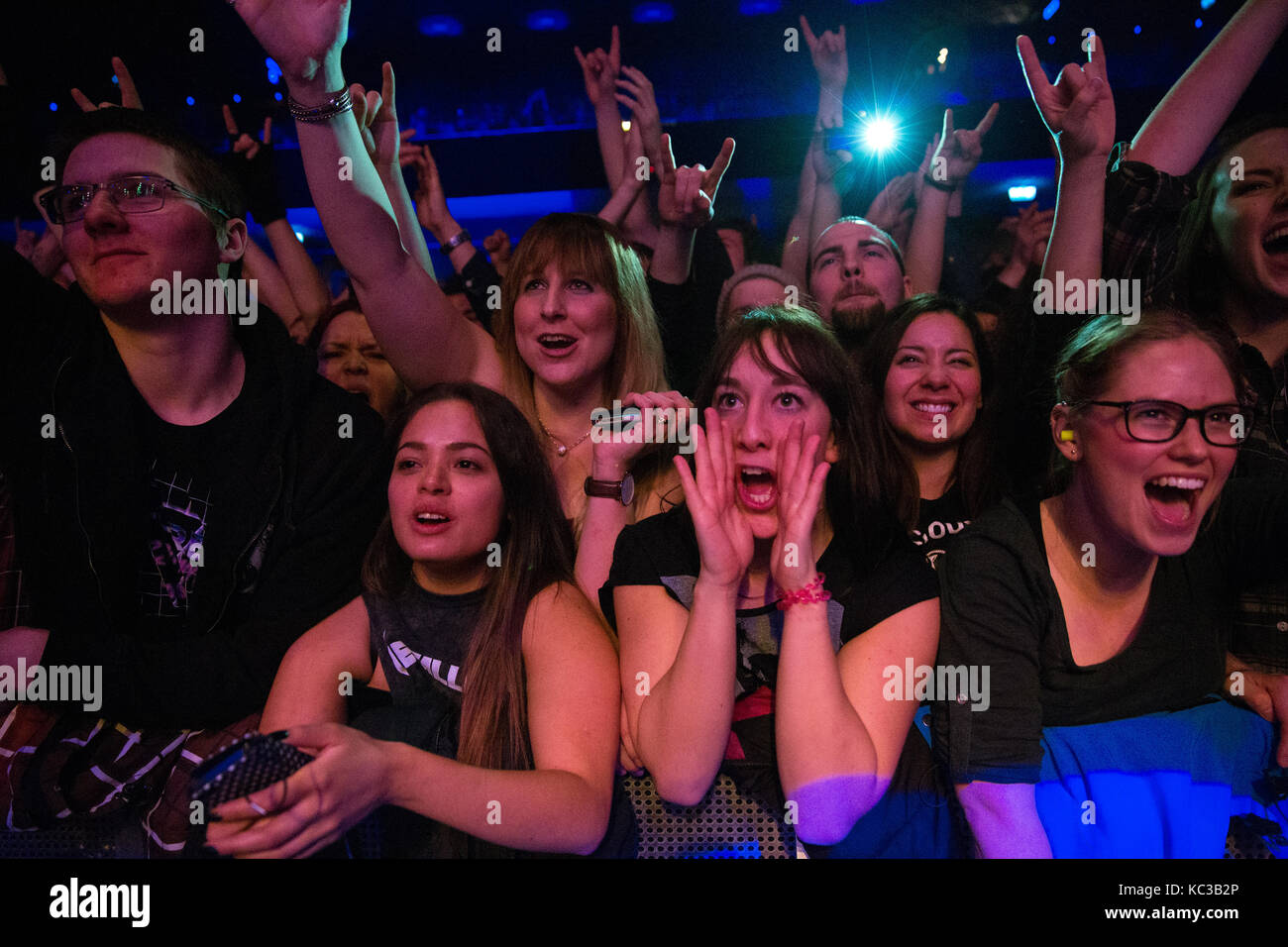 Glam rock fans hi-res stock photography and images - Alamy