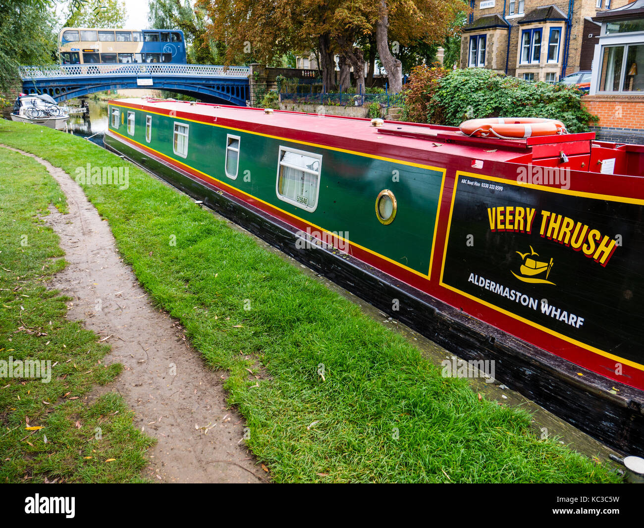 Thames tow path hi-res stock photography and images - Alamy