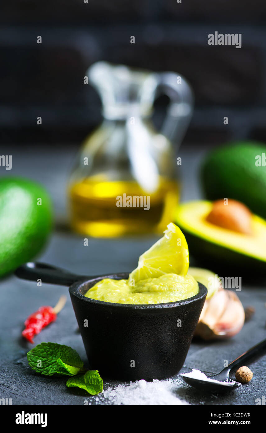 avocado sauce with salt and lime juice Stock Photo - Alamy