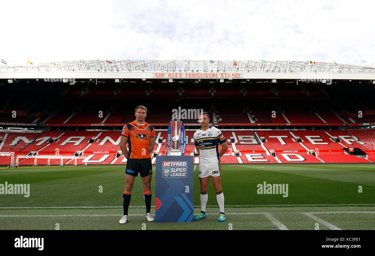 Castleford Tigers captain Michael Shenton (left) and Leeds Rhinos ...