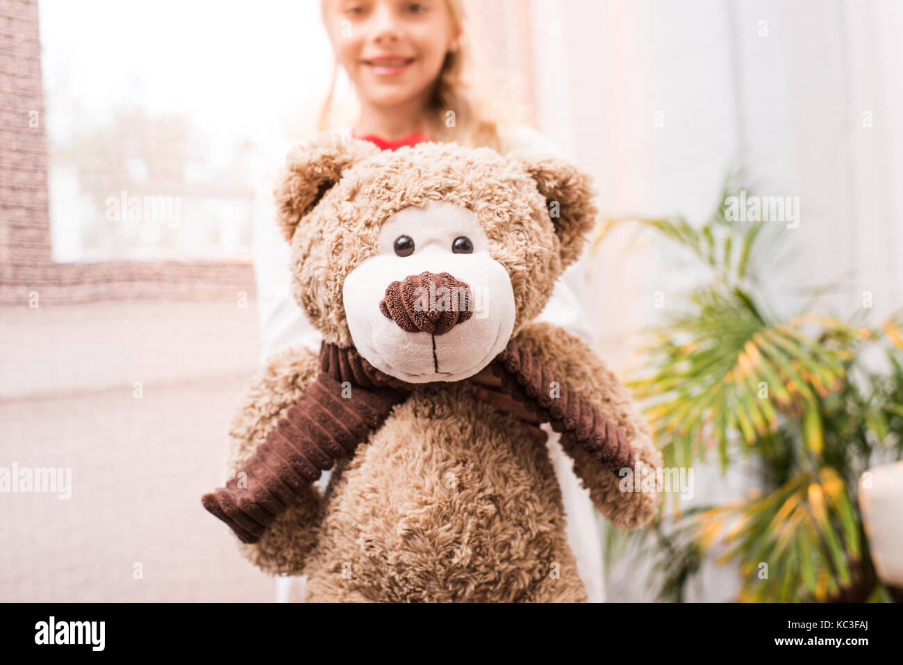 child with teddy bear Stock Photo - Alamy