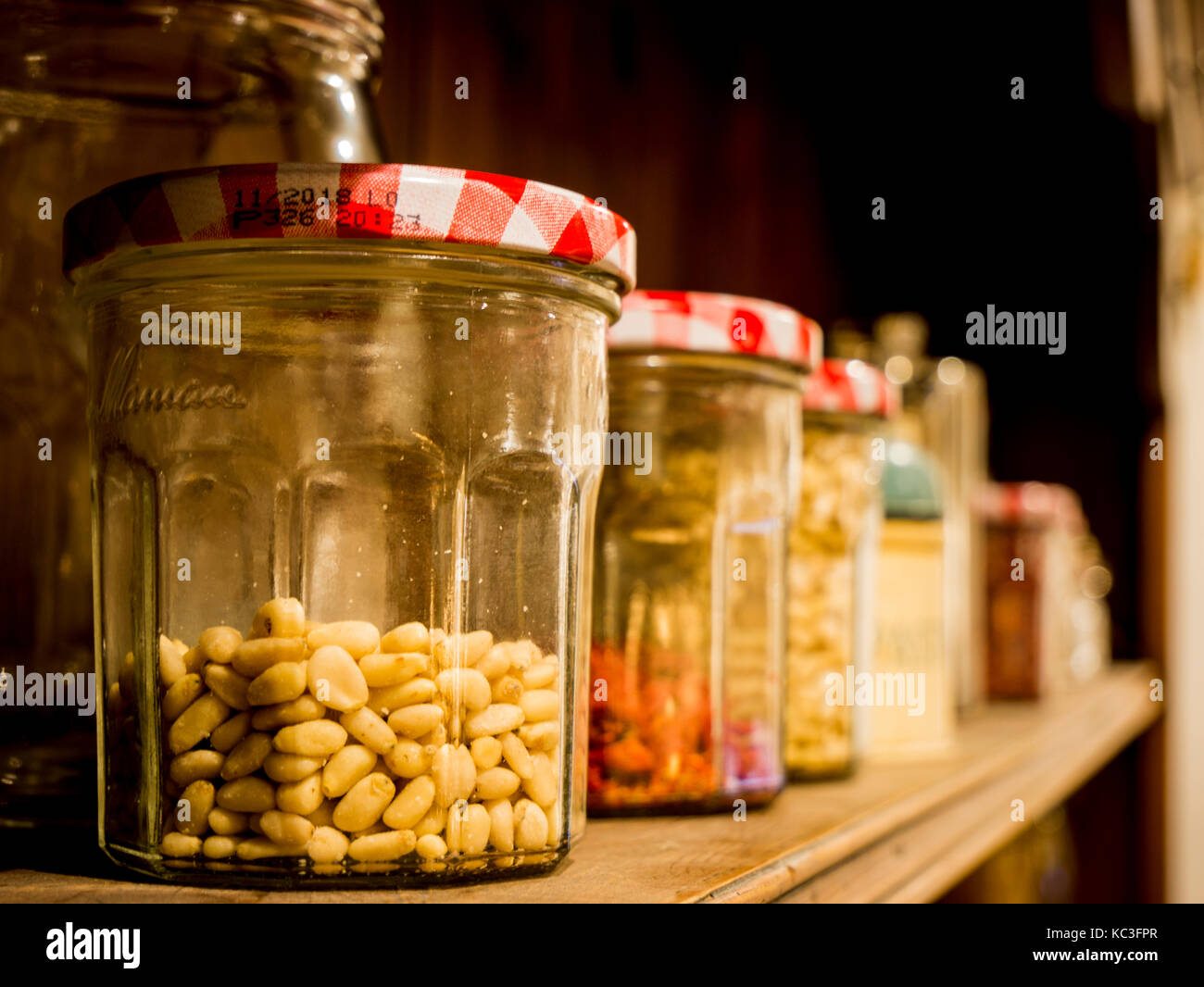 Country kitchen in barn conversion hi-res stock photography and images ...