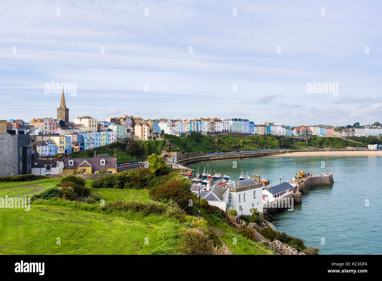 Tenby harbour view hi-res stock photography and images - Alamy