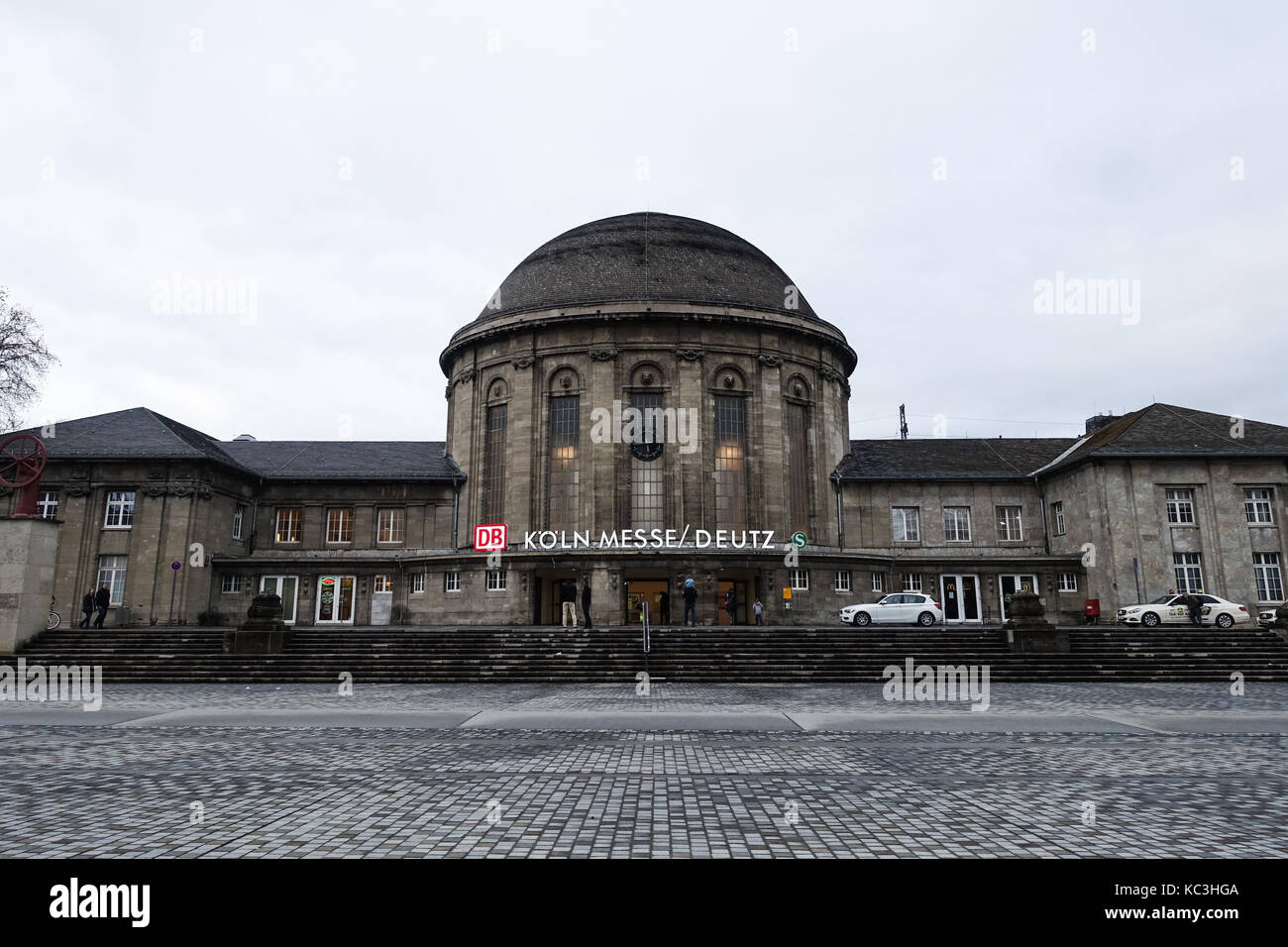 Cologne Messe Railway Station (Köln Messe/Deutz), Germany Stock Photo ...
