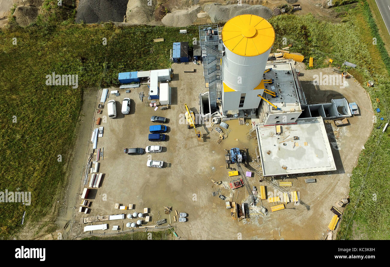 Air intake and building hi-res stock photography and images - Alamy