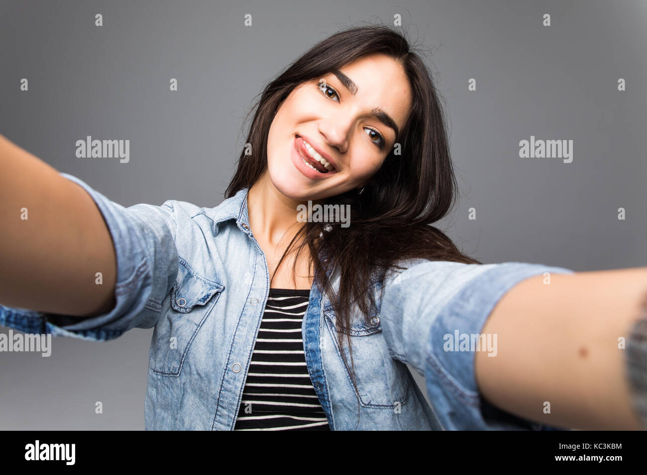 Pretty girl take picture hi-res stock photography and images - Alamy