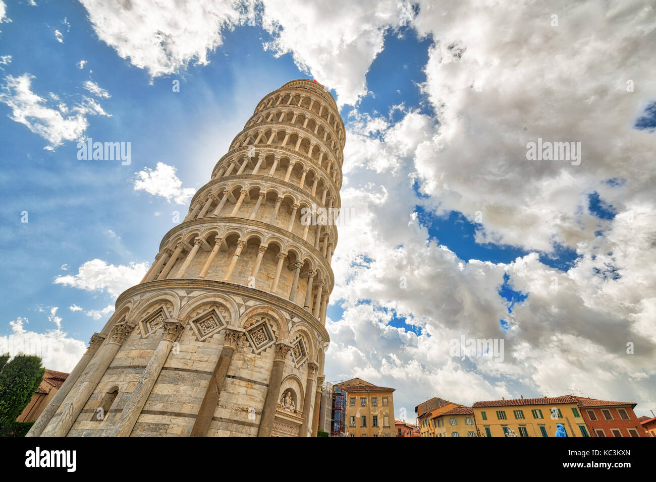 the leaning tower in Pisa, one of the most famous wonders of Italy ...