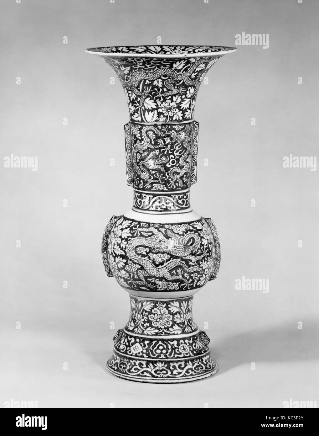 Temple ware Black and White Stock Photos & Images - Alamy