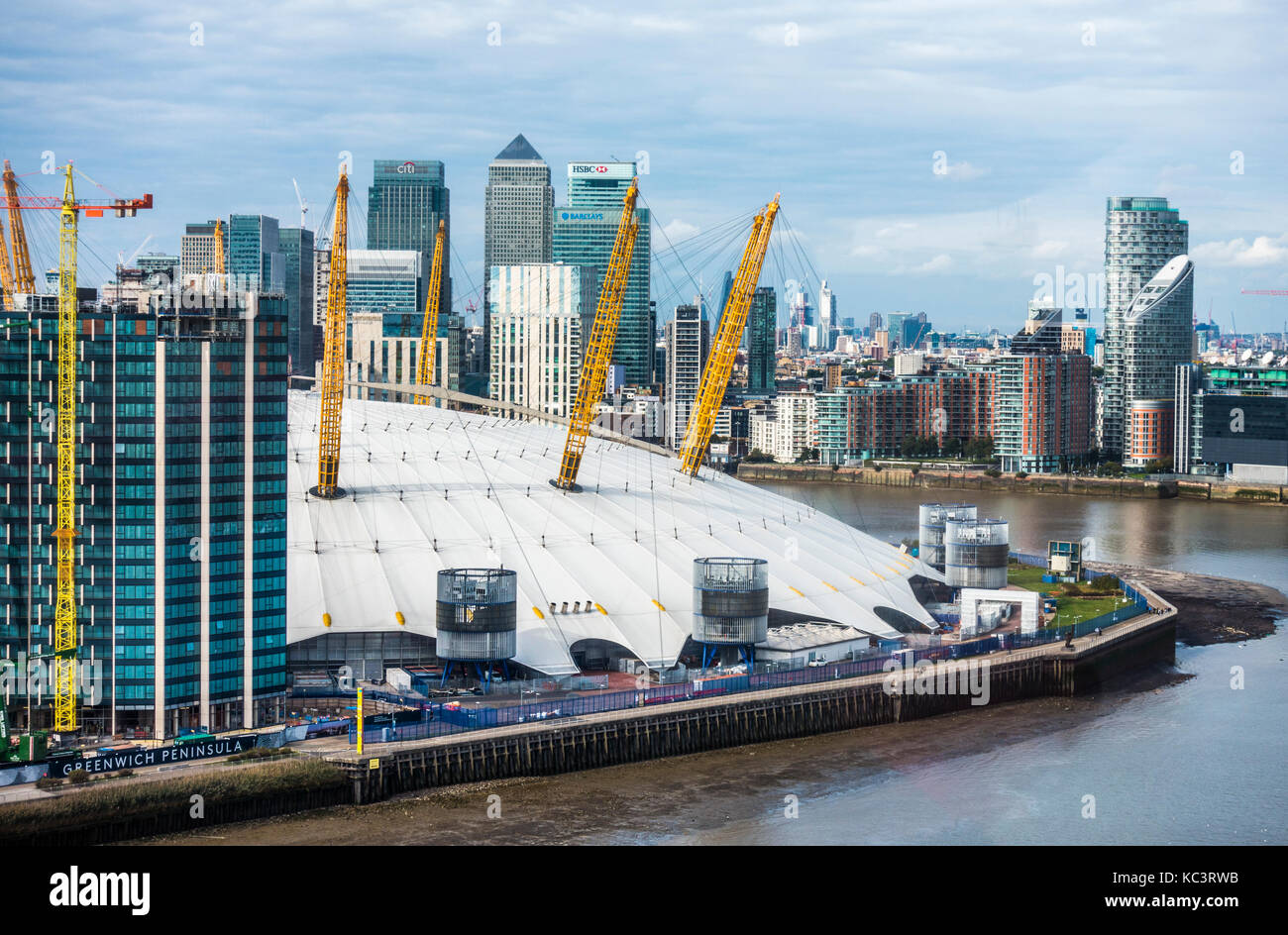 The 02 Arena on the Greenwich Peninsular development, with other iconic ...
