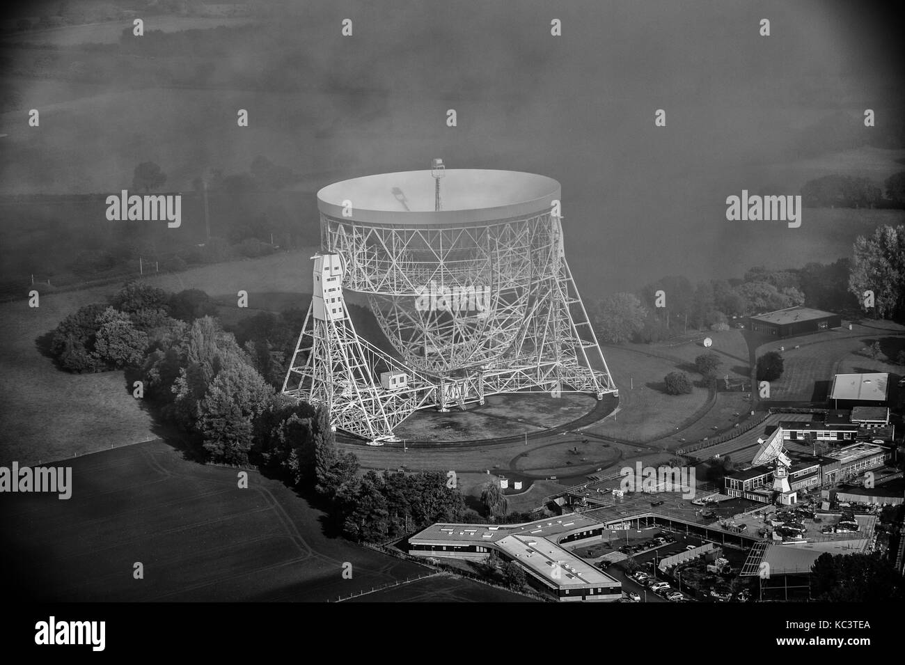 Aerial photo Jodrell Bank during refurbishment Stock Photo - Alamy