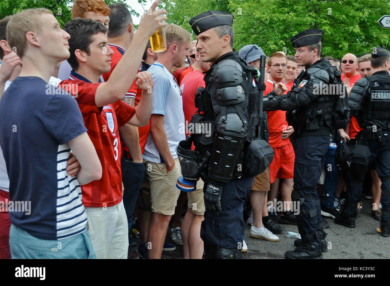 EURO 2016: English supporters face riot police at Geoffry Guichard ...