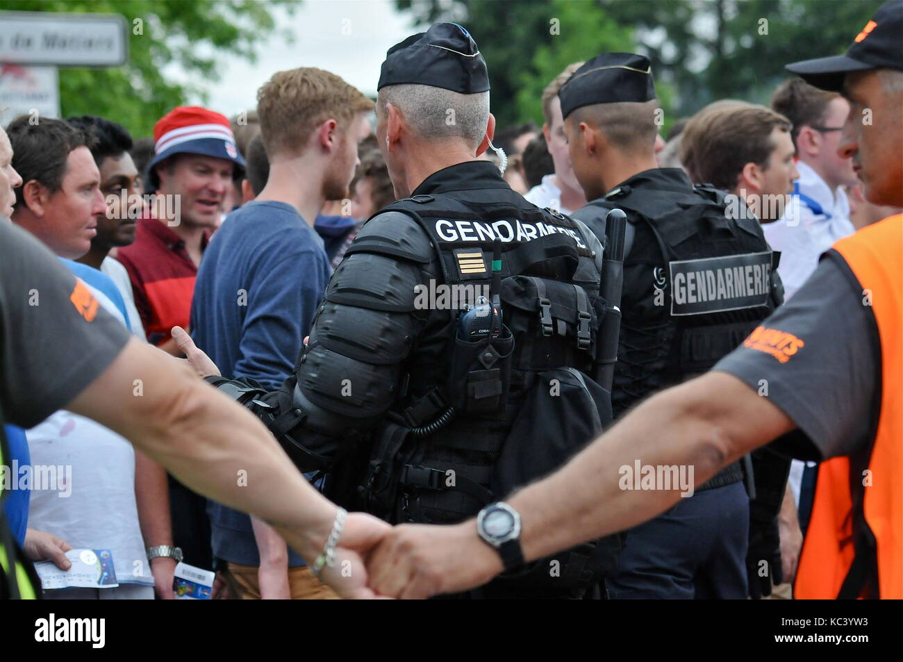 EURO 2016: English supporters face riot police at Geoffry Guichard ...
