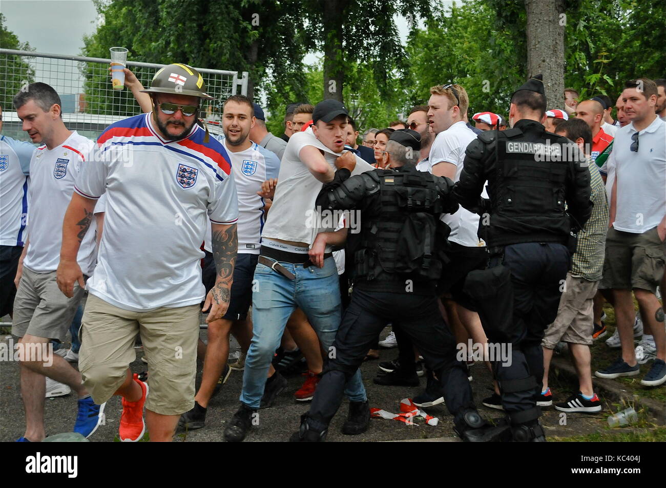 EURO 2016: English supporters face riot police at Geoffry Guichard ...