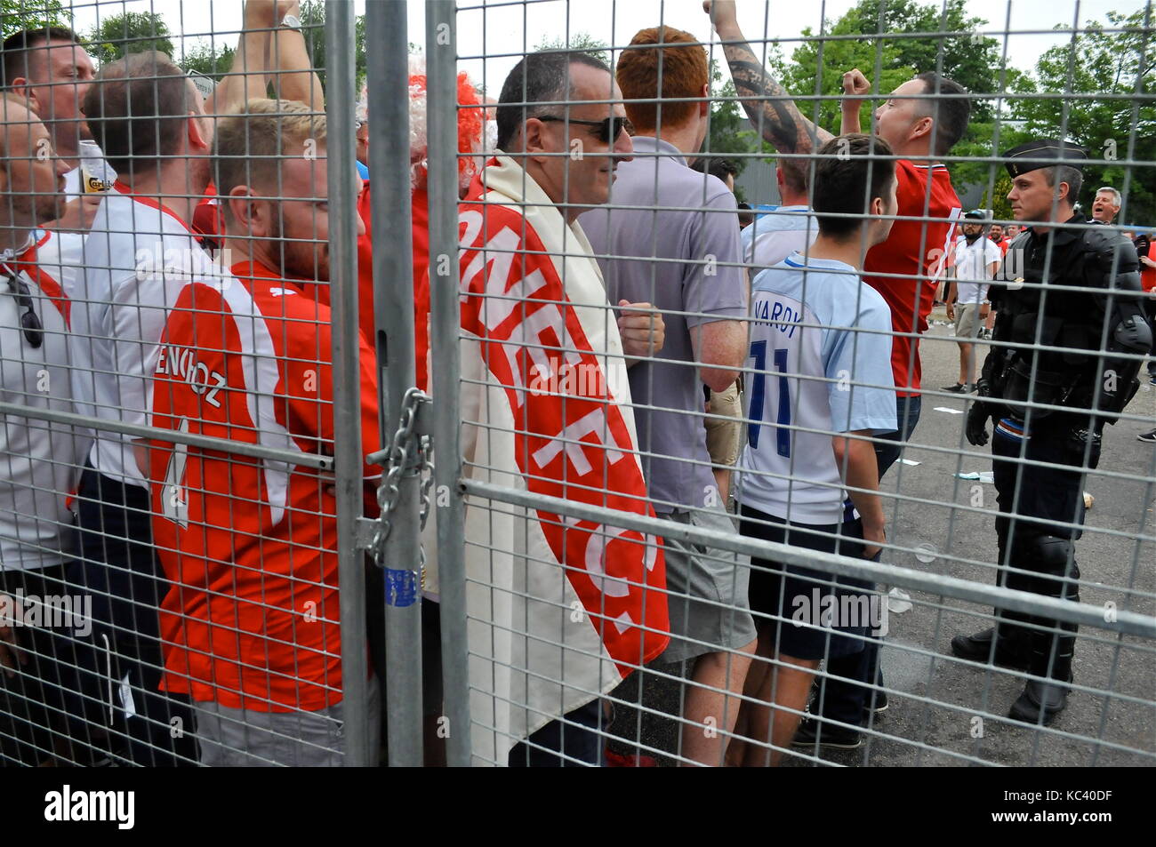 EURO 2016: English supporters face riot police at Geoffry Guichard ...