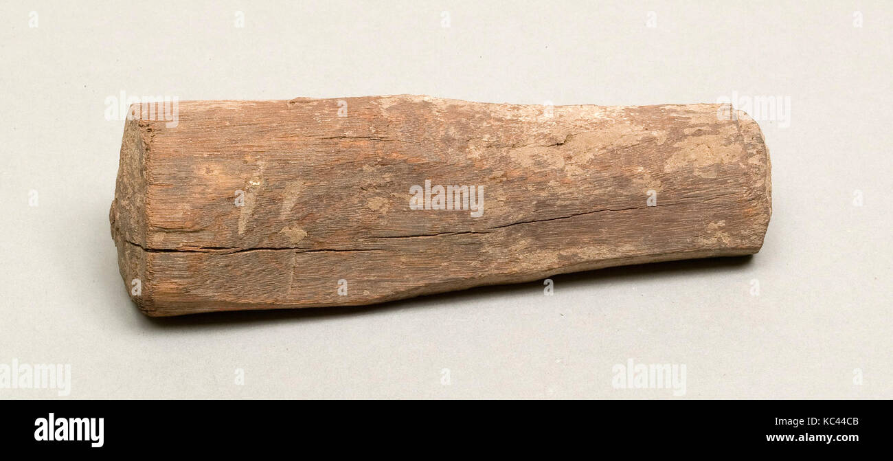 Loom equipment (?), ca. 1850–1640 B.C. or 1295–1070 B.C Stock Photo - Alamy