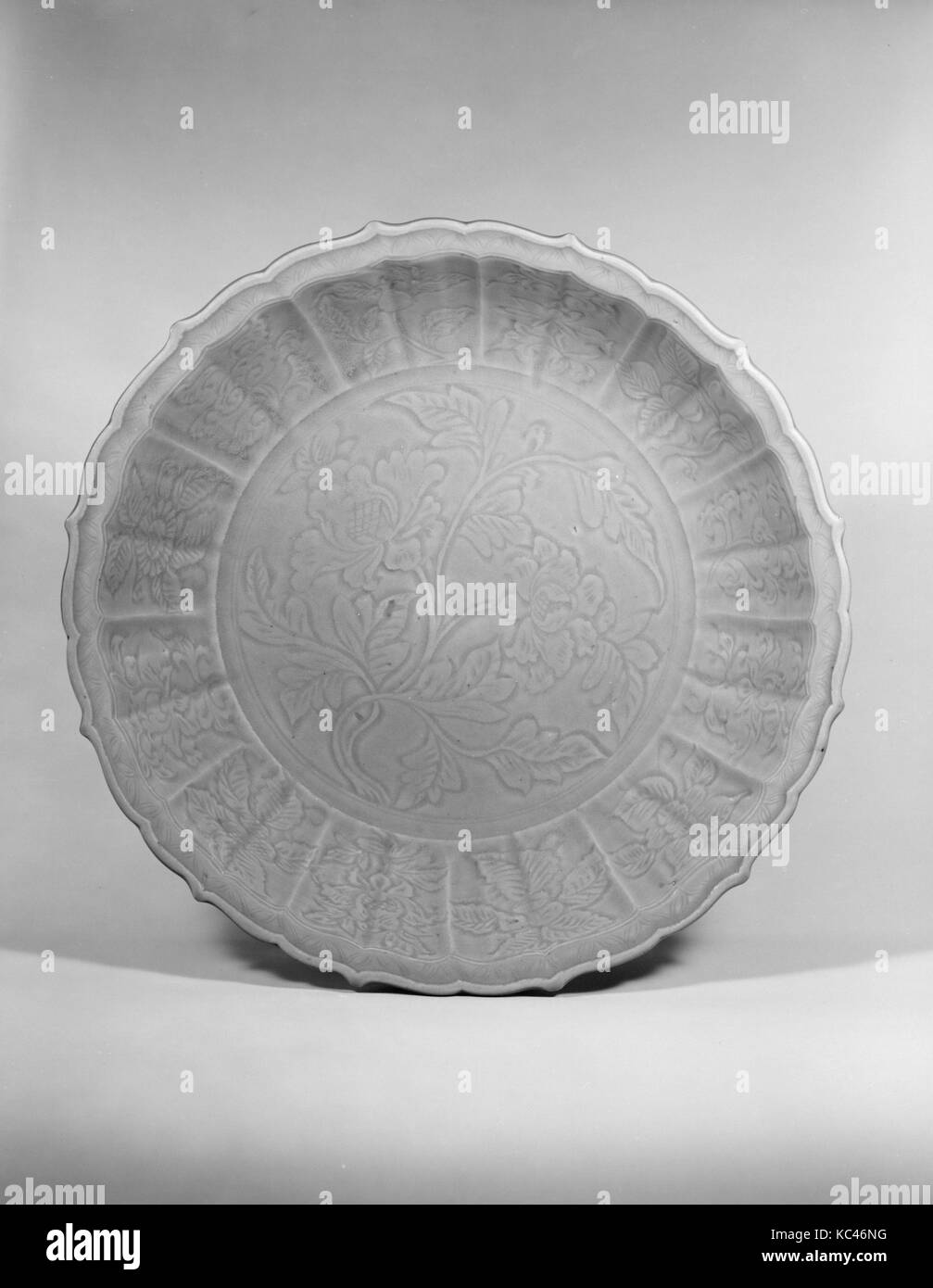 Plate with Peonies, Ming dynasty (1368–1644), late 14th–early 15th ...