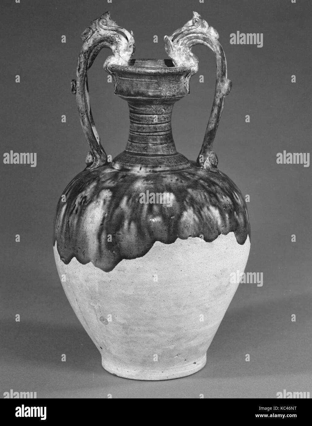 Amphorae first century hi-res stock photography and images - Alamy