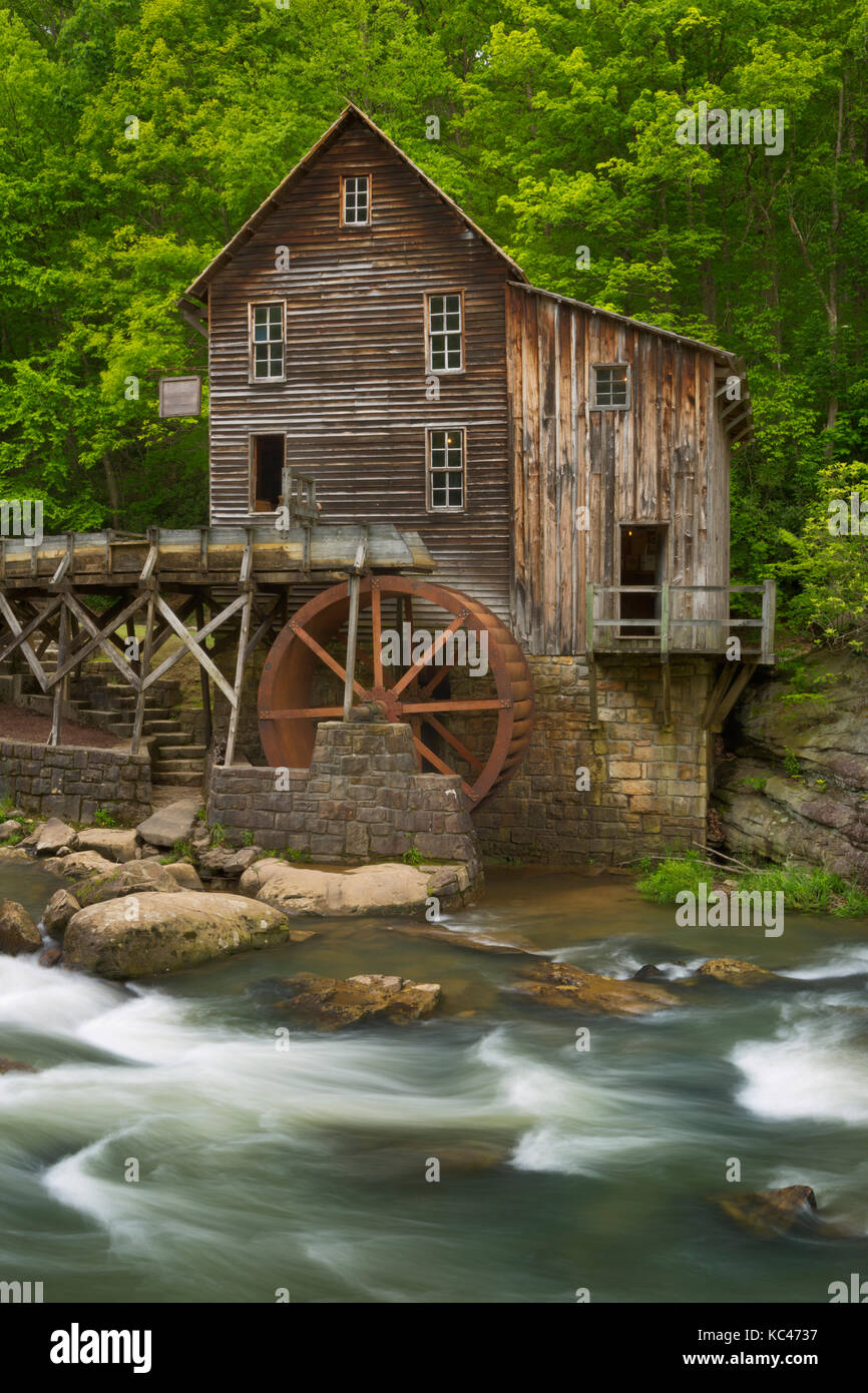 The Glade Creek Grist Mill in Babcock State Park, West Virginia, USA ...