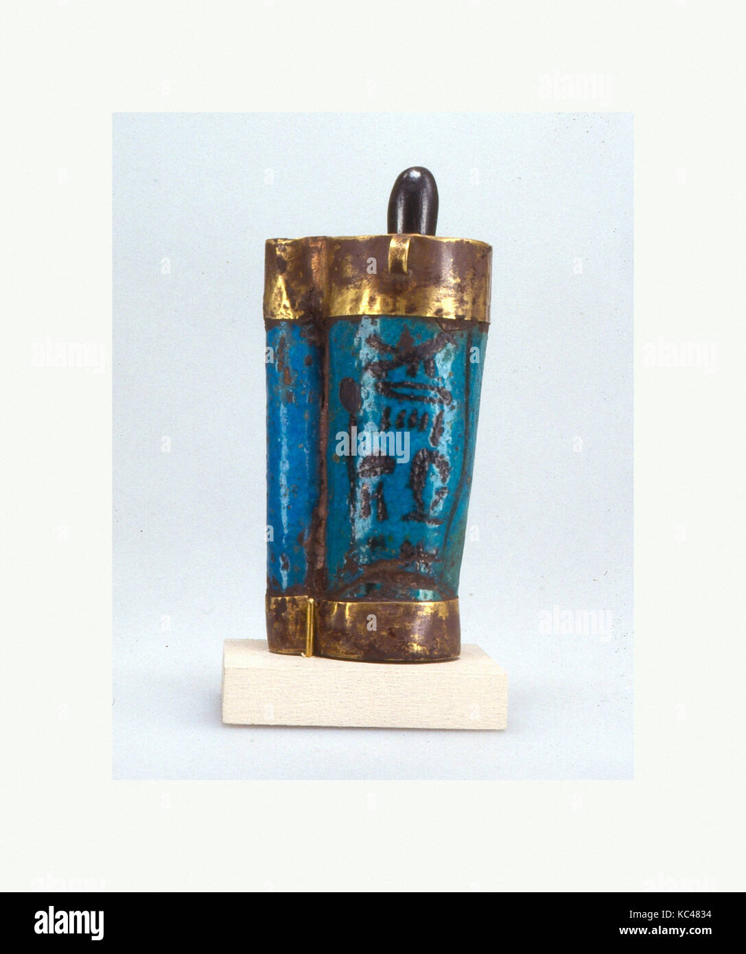 Kohl tube egypt hi-res stock photography and images - Alamy