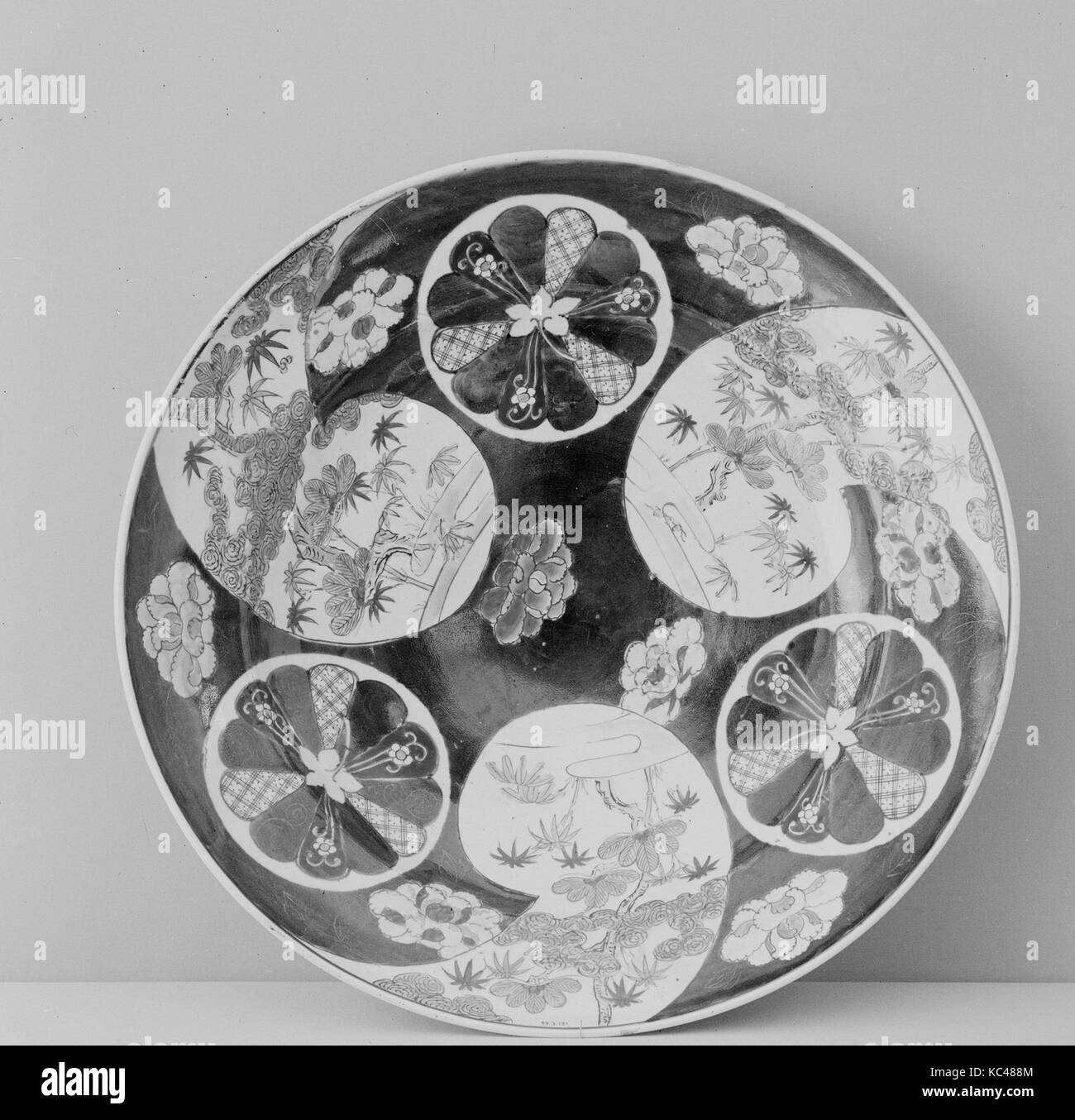 Large Dish, Edo period (1615–1868), 1720, Japan, White porcelain ...