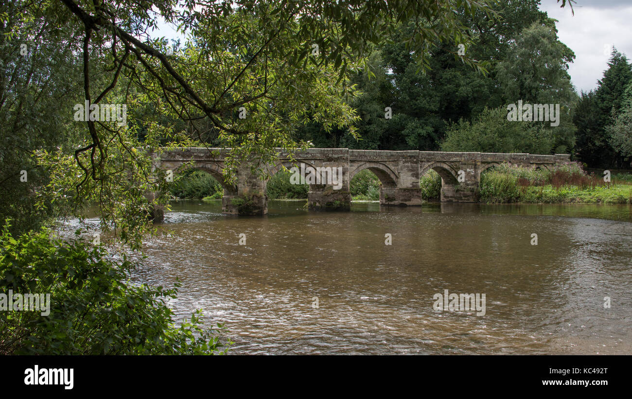 Essex bridge great haywood hi-res stock photography and images - Alamy