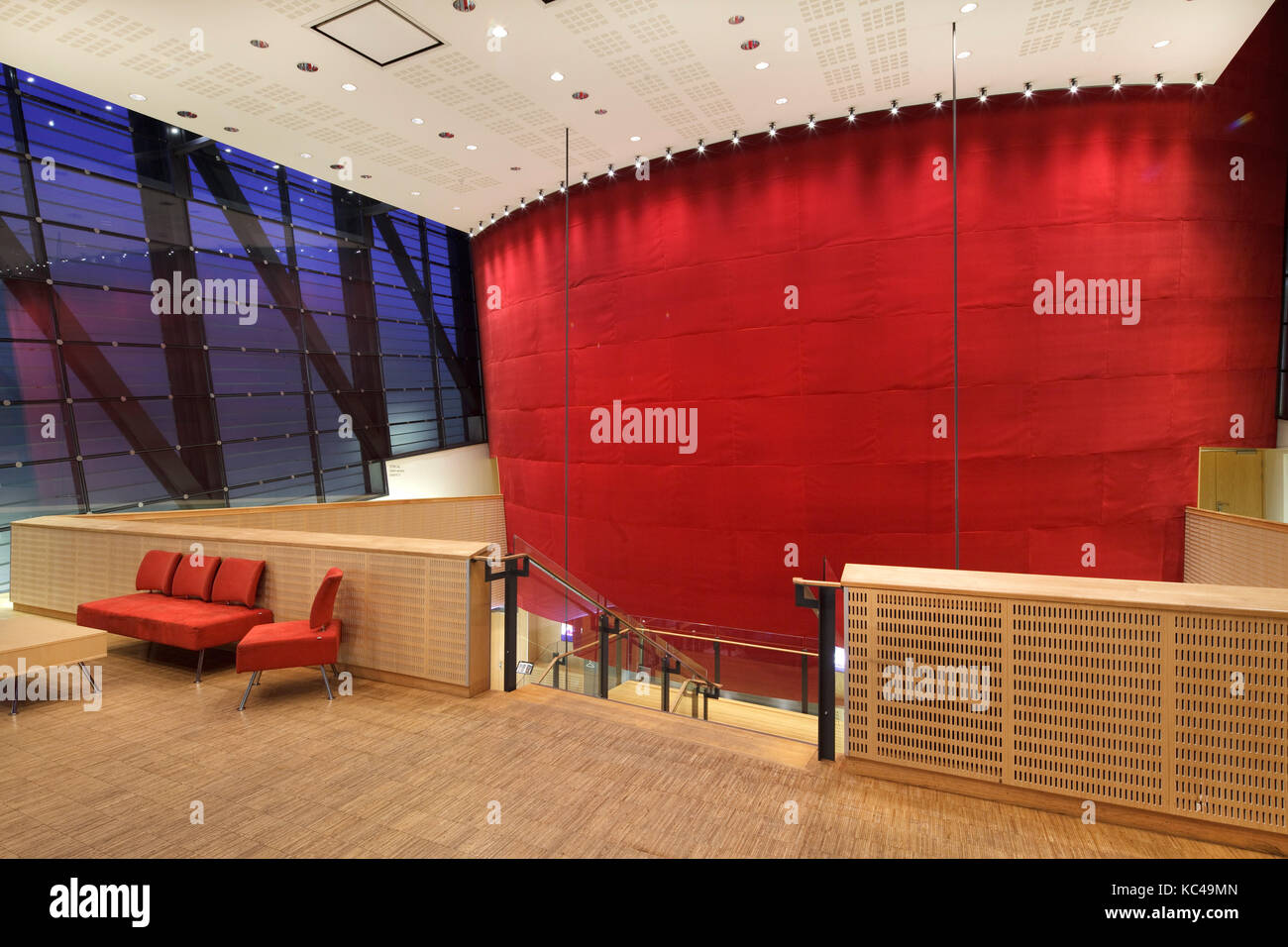 Upper level of atrium with seating and timber flooring. Baerum ...