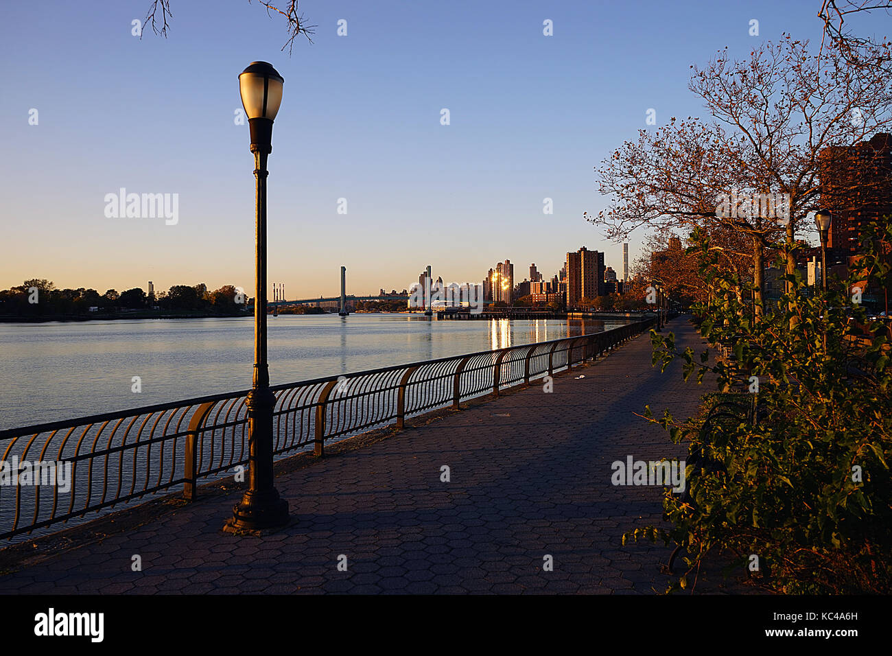 New York City Harlem River USA Manhattan Stock Photo - Alamy