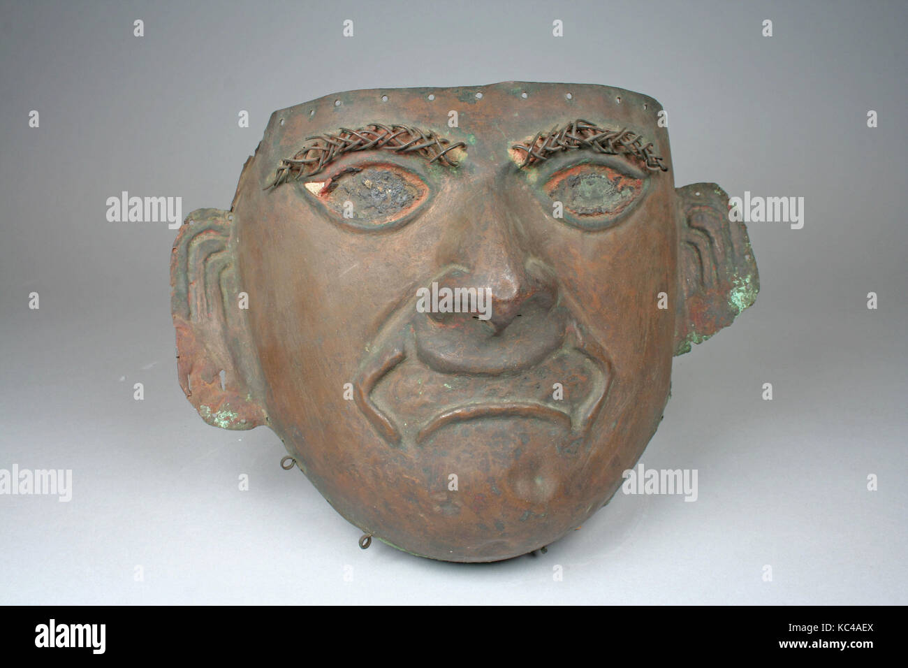 Mask, 4th–7th century, Peru, Moche, Copper, shell (?) inlay, pigment, H ...