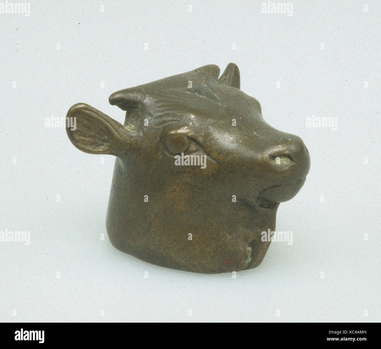 Bull's-Head Weight of 2 Deben, New Kingdom, Dynasty 18, ca. 1550–1391 B ...