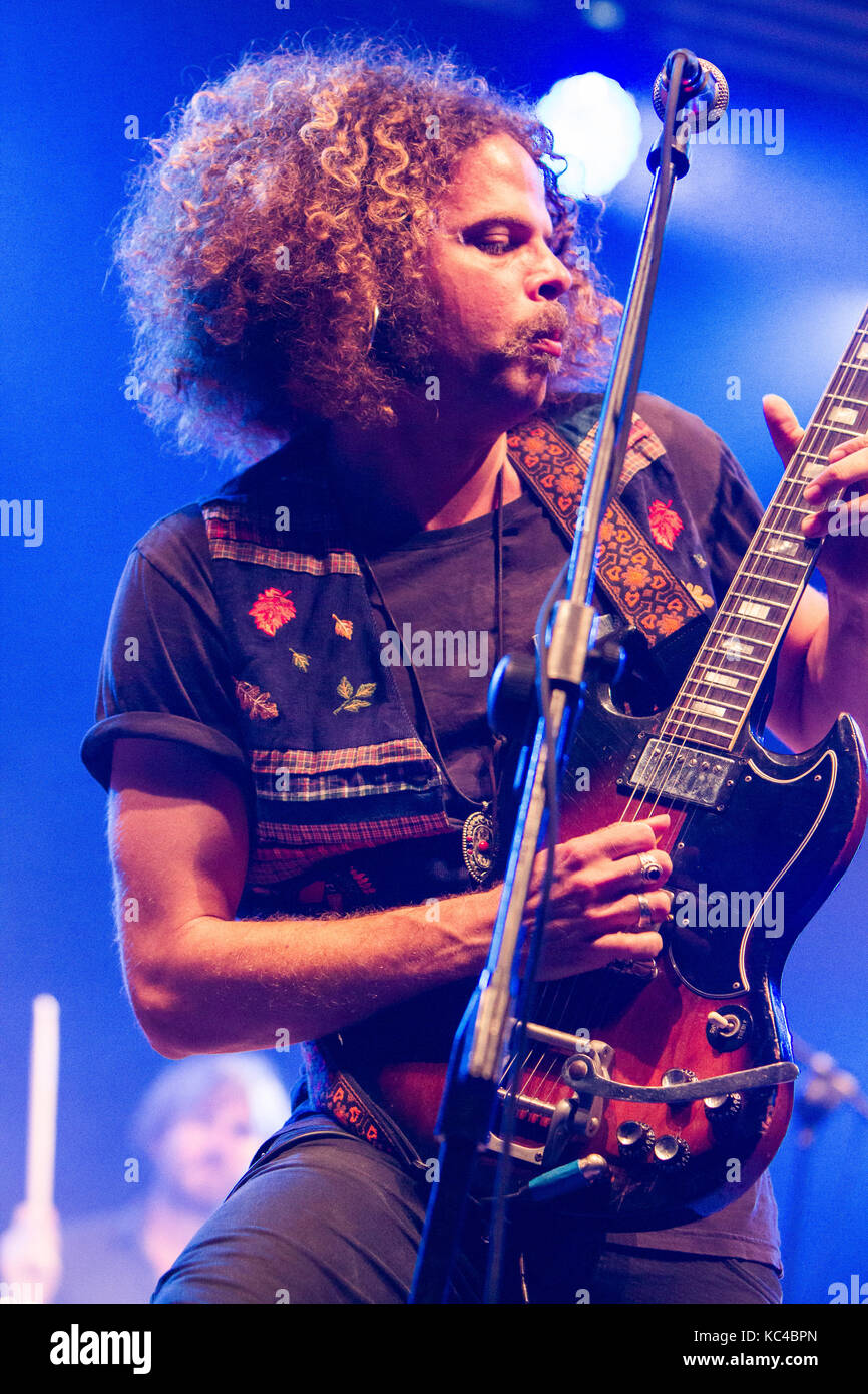 Andrew stoner hi-res stock photography and images - Alamy