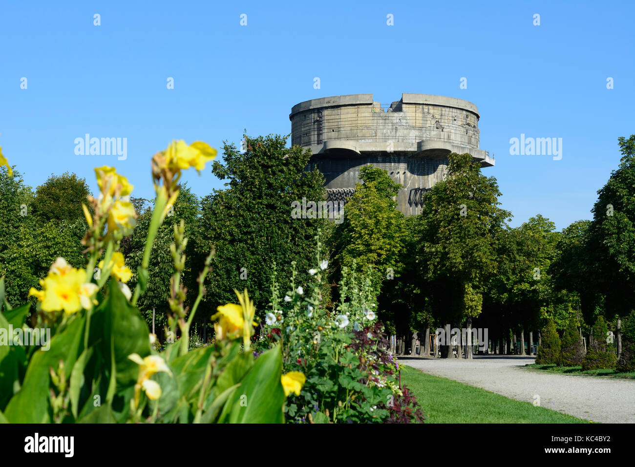 flak tower in park Augarten, Wien, Vienna, 02. Leopoldstadt, Wien ...