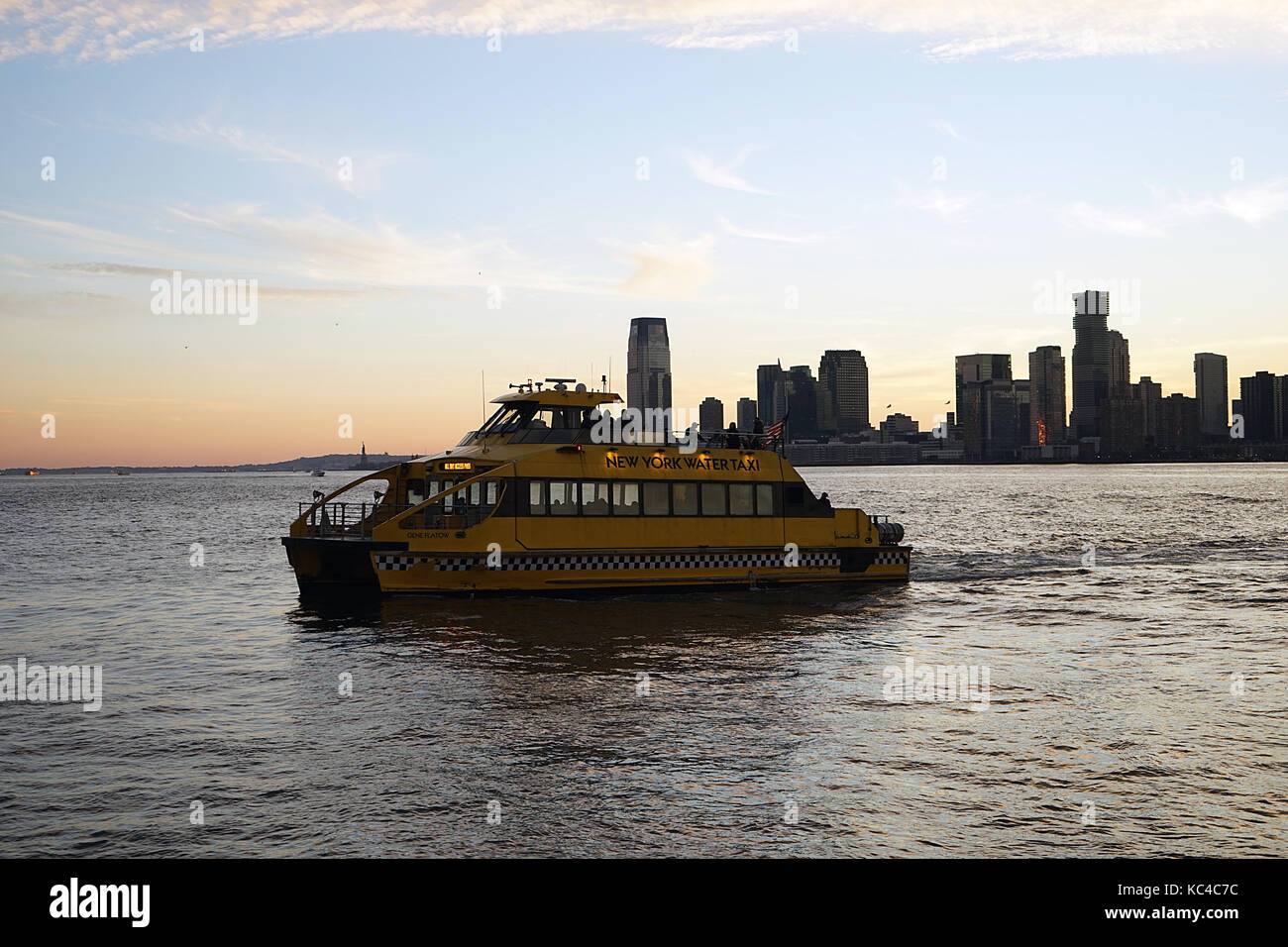New York City Taxi Boat Skyline yellowo USA yellow Stock Photo - Alamy