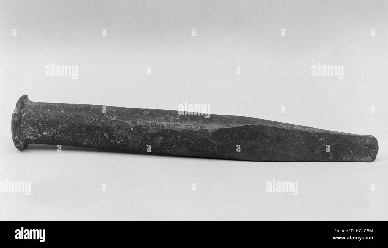 Bronze chisel Black and White Stock Photos & Images - Alamy