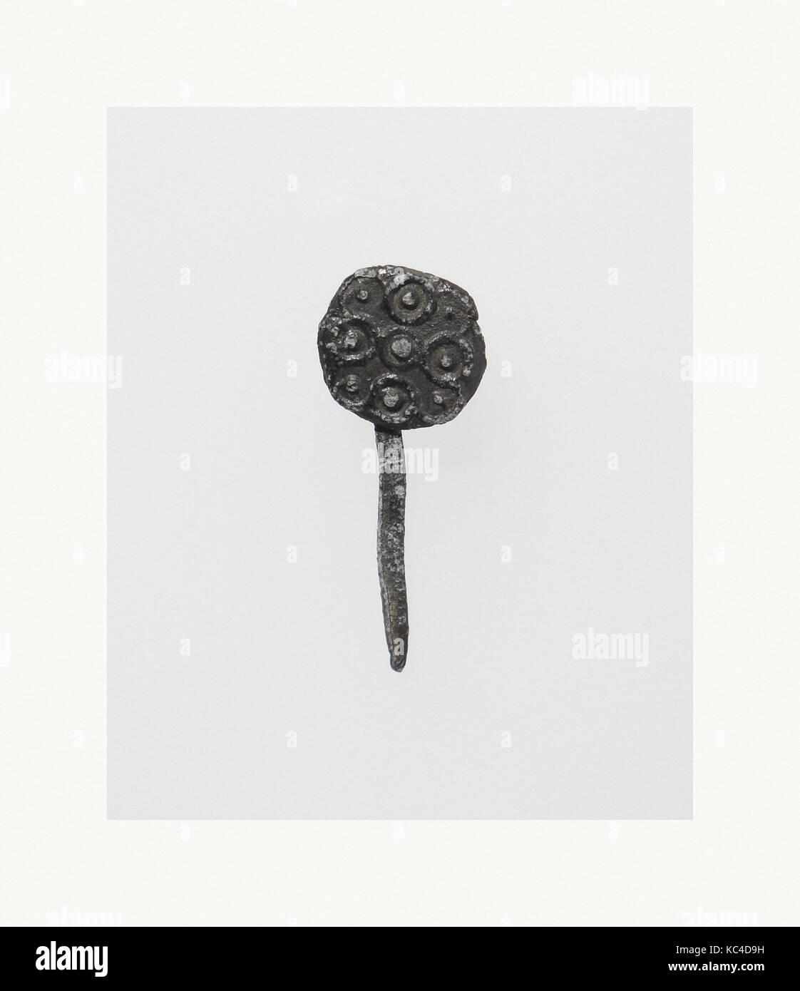 Pilgrim's Badge, 14th–16th century, French, Lead, Overall: 7/8 x 3/8 in ...