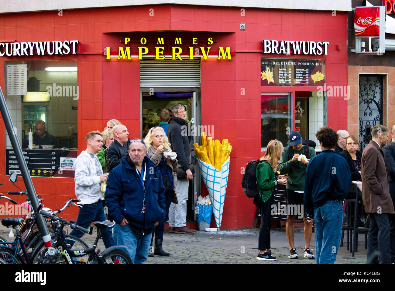 Imbissstand hi-res stock photography and images - Alamy