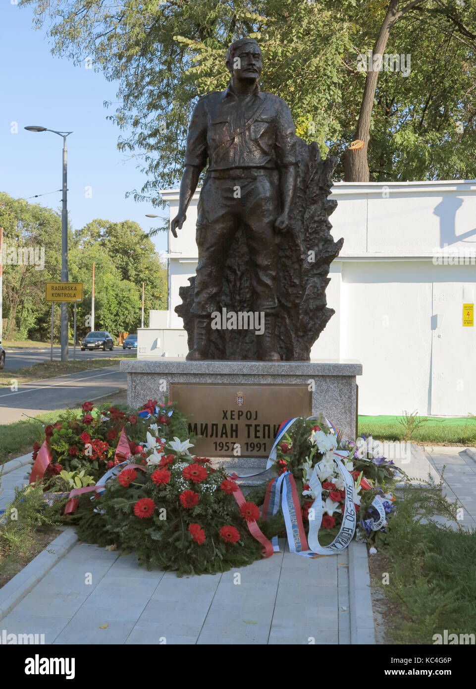 Belgrade, Serbia. 30th Sep, 2017. A bronze sculpture of the Serbian ...