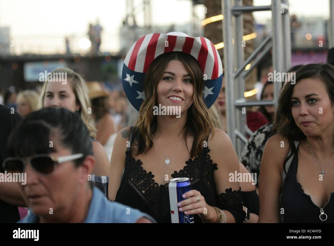 Country music fans on stage for Route 91 Harvest Concert Festival - SUN ...