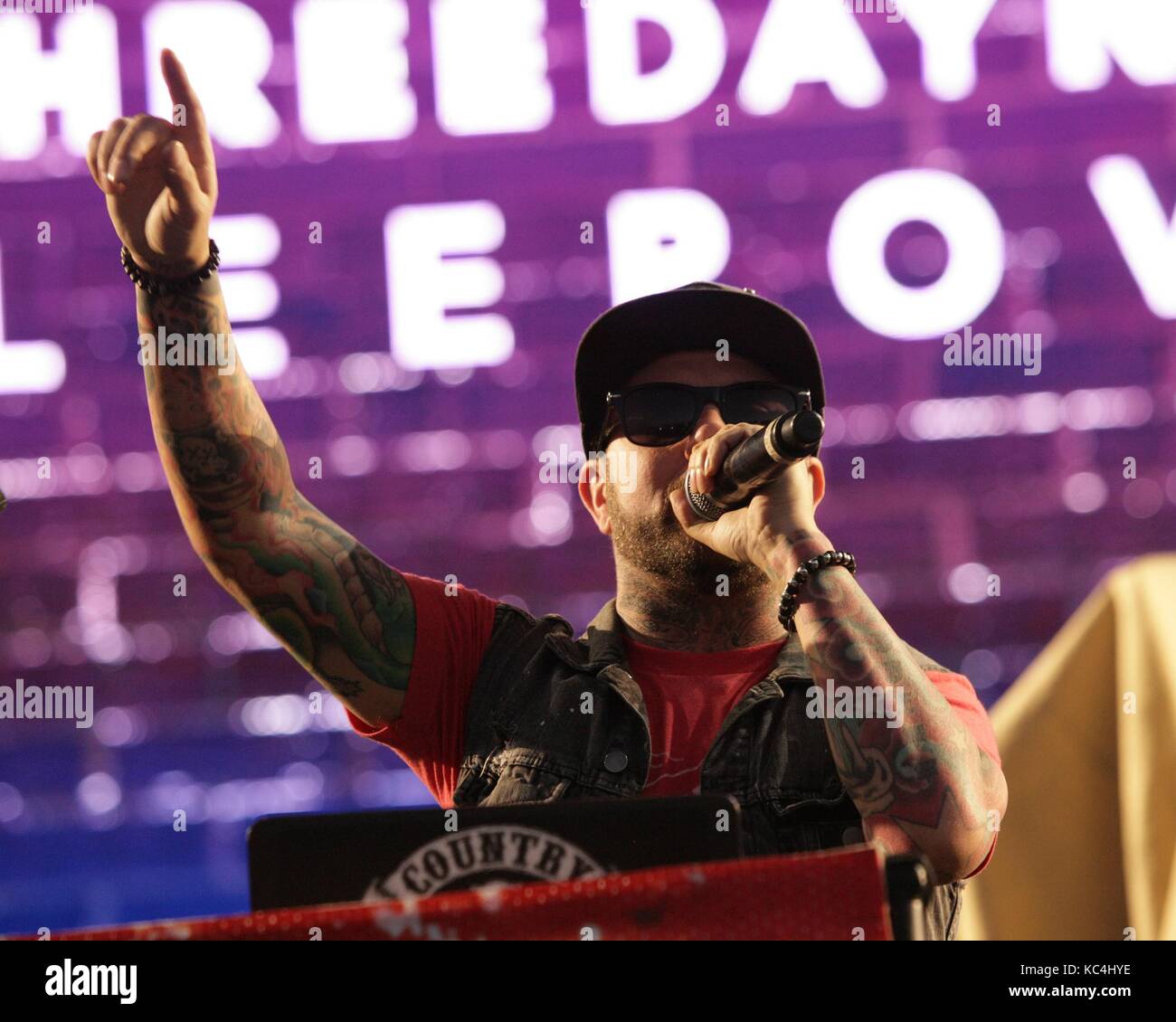DJ Sinister on stage for Route 91 Harvest Concert Festival - SUN 2, Las ...